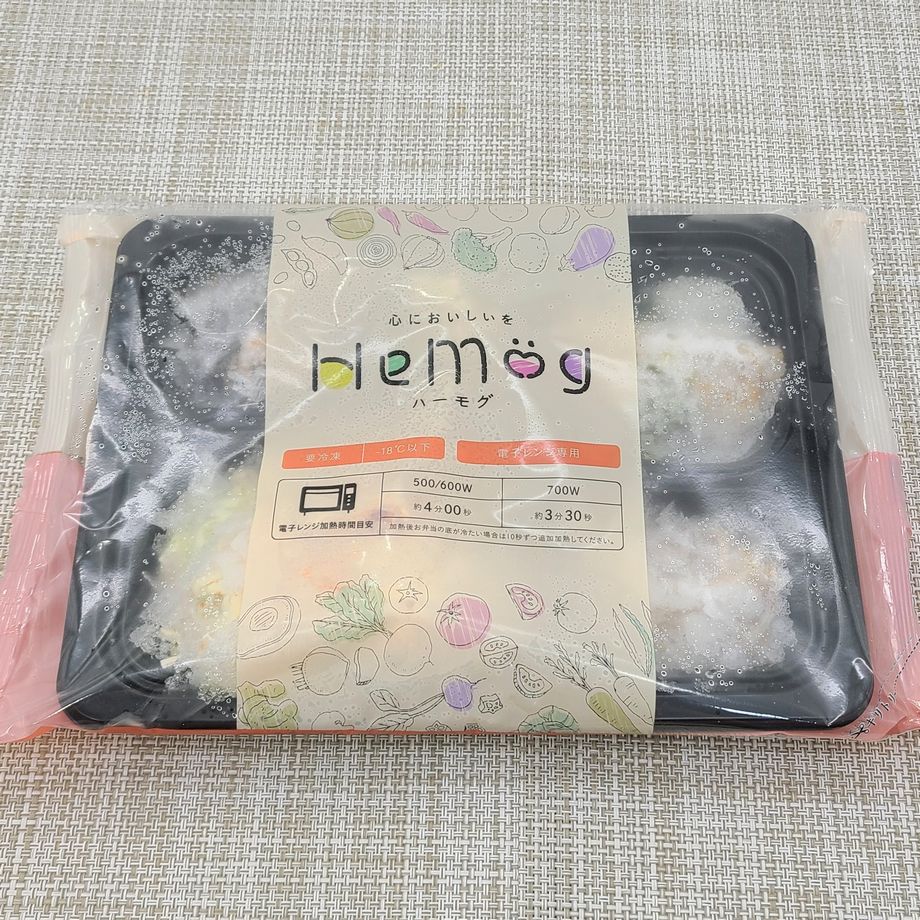 HeMog（ハーモグ）「バジルチキンと赤魚の葱ソース」を食べました - こせたん宅配弁当